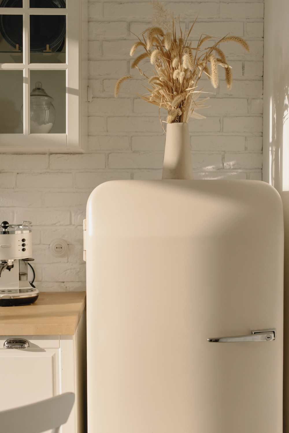 Above Fridge Top Decor Ideas: 25 Creative Ways to Maximize Space ...