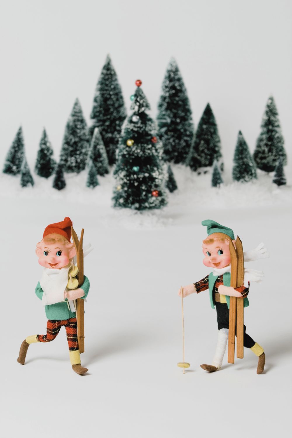 Elf Christmas Decorations: Best Ideas for Festive Cheer - Elevate Deco